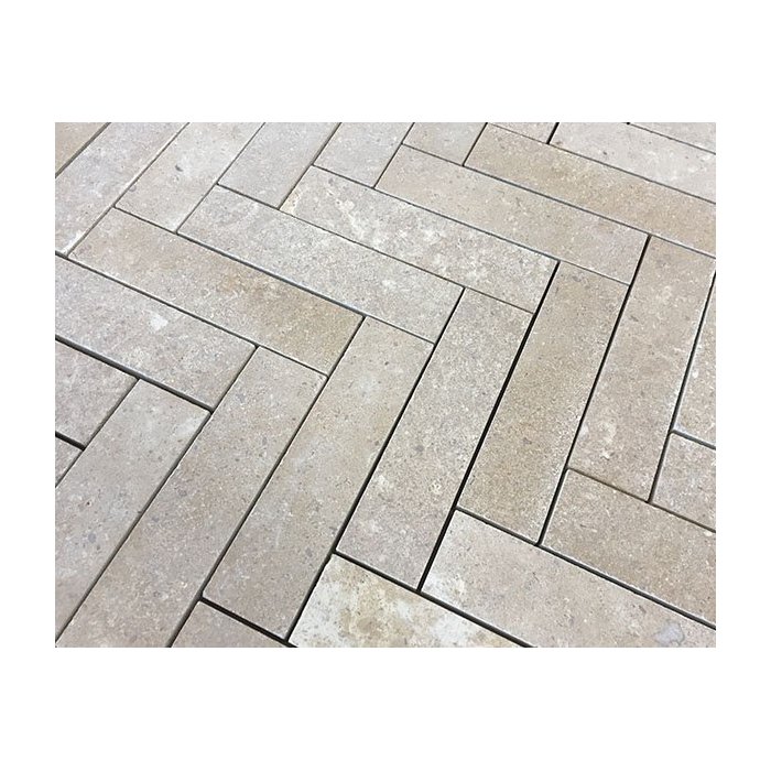 Chevron flooring | Natural limestones from Burgundy